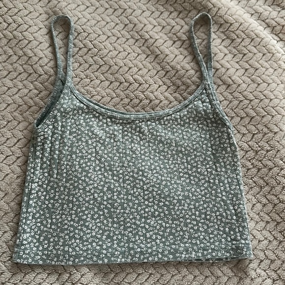 Brandy Melville | Tops | Brandy Melville Green Floral Top | Poshmark